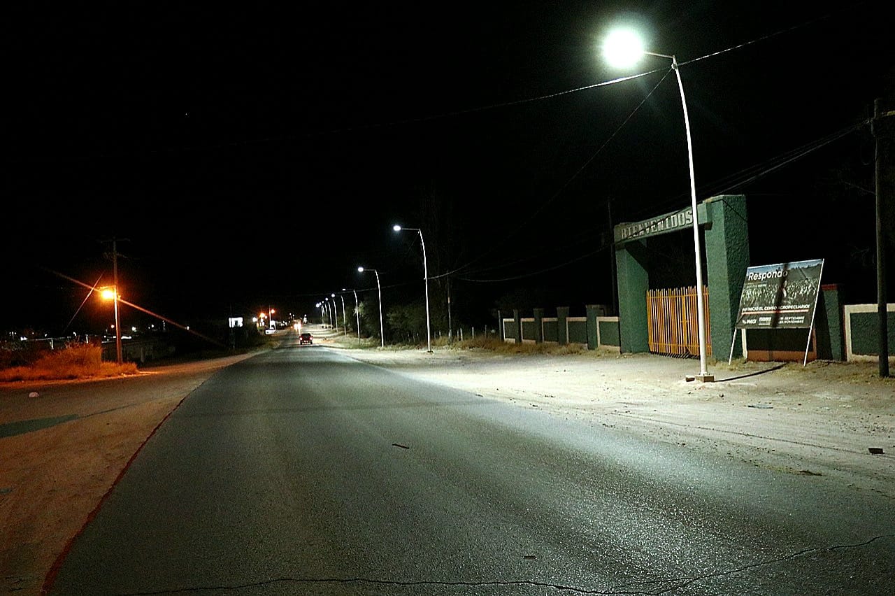 Gobierno de Río Grande ilumina camino CBTa 20 – Los Conde – Presidencia ...